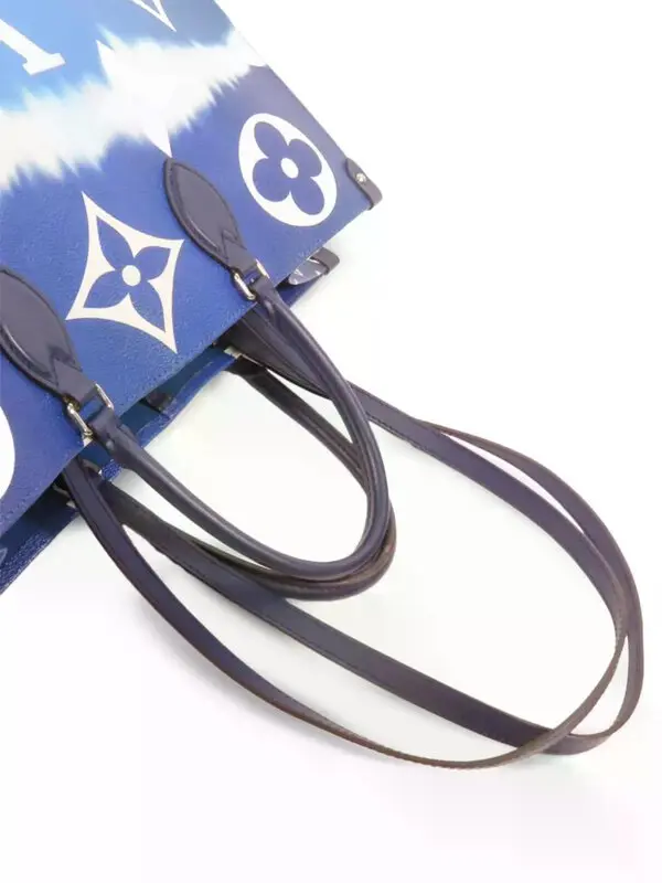 LOUIS VUITTON On The Go Monogram Escale Tote Bag
