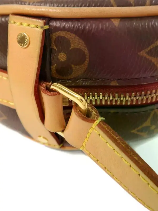 LOUIS VUITTON Boite Chapeau Souple Crossbody Bag - Brown