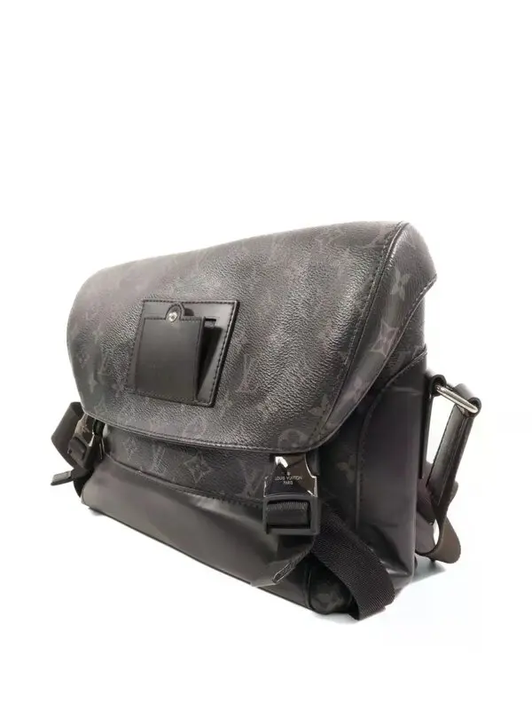 LOUIS VUITTON Voyager Messenger Bag