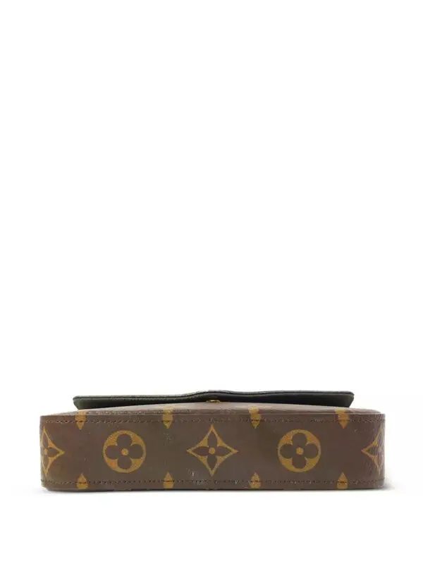 LOUIS VUITTON Felicie Strap & Go Monogram Shoulder Bag - Brown