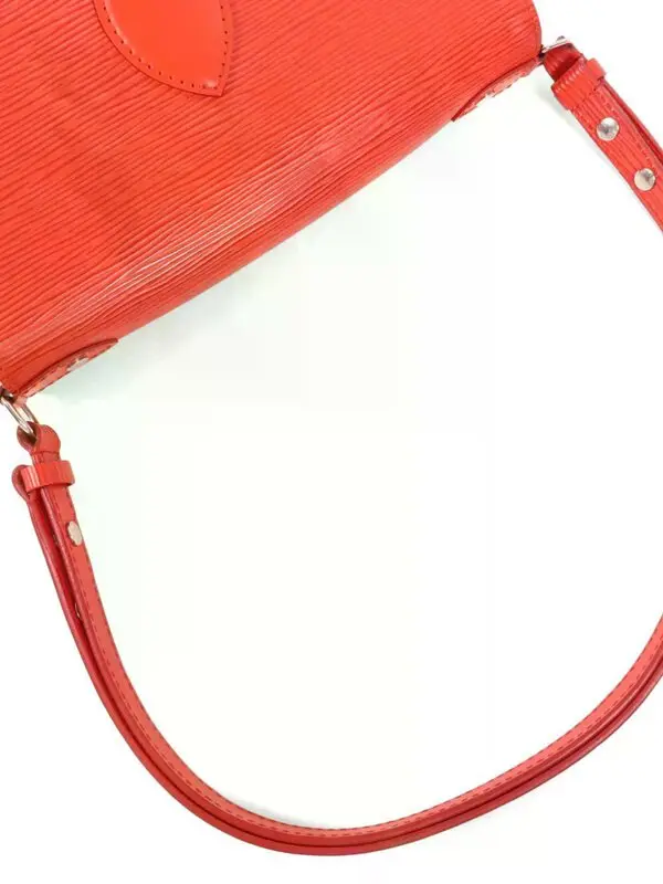LOUIS VUITTON Saint Michel Shoulder Bag - Brown