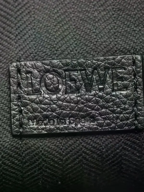 Loewe Loop Buckled Leather Shoulder Bag - Black