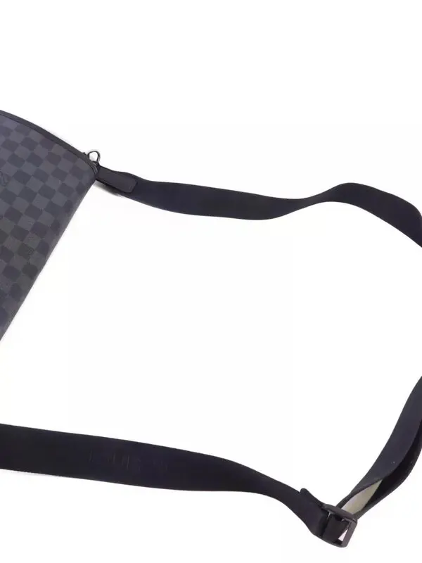 LOUIS VUITTON Damier Graphite Daniel Shoulder Bag - Black