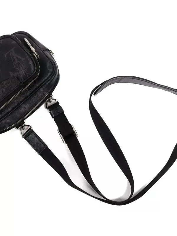LOUIS VUITTON Outdoor Pochette Belt Bag - Black