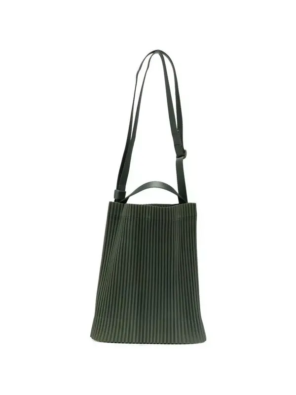 Issey Miyake Pleated Messenger Bag - Green