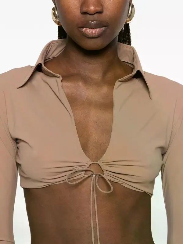 AMAZUIN Lynn Cropped Tie-fastening Top - Neutrals