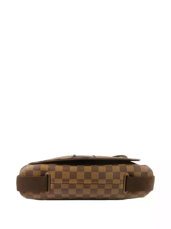 LOUIS VUITTON Brooklyn Messenger Bag
