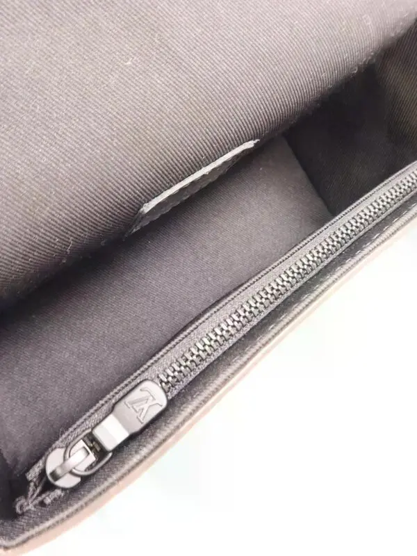 LOUIS VUITTON Steamer Monogram Crossbody Bag