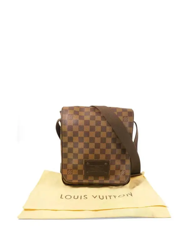 LOUIS VUITTON Brooklyn Messenger Bag