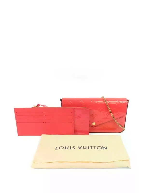 LOUIS VUITTON Monogram Vernis Pochette Crossbody Bag - Pink