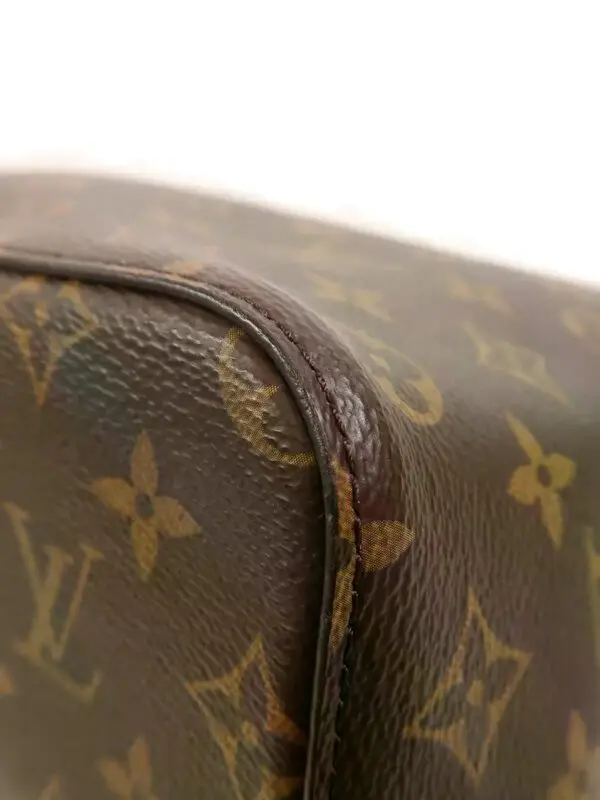 LOUIS VUITTON Neo Noe Monogram Bucket Bag