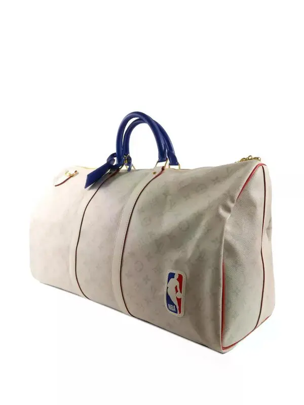 LOUIS VUITTON X Nba Keepall Bandoulière Luggage - Grey