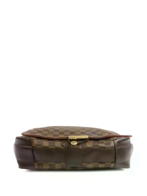 LOUIS VUITTON Monogram Bastille Messenger Bag