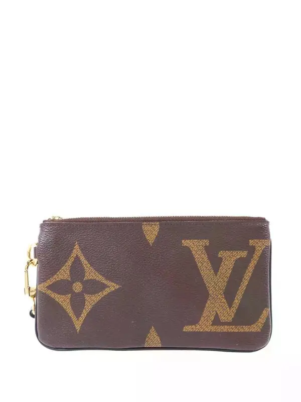 LOUIS VUITTON Trio Reverse Monogram Giant Clutch Bag - Brown