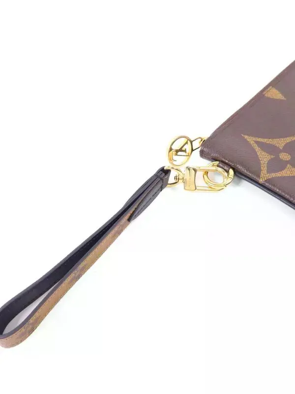 LOUIS VUITTON Trio Reverse Monogram Giant Clutch Bag - Brown
