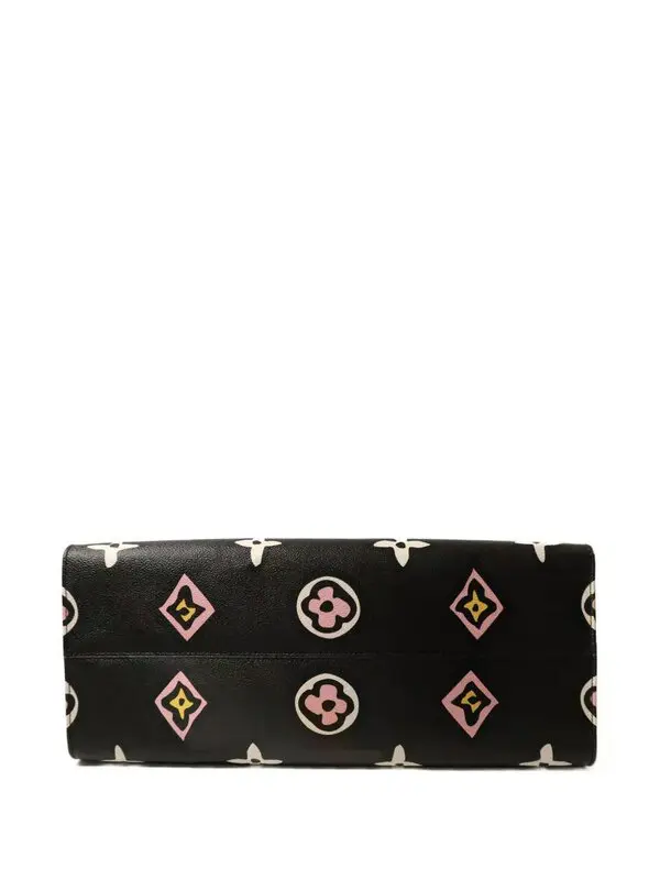 LOUIS VUITTON Monogram Giant Tote Bag
