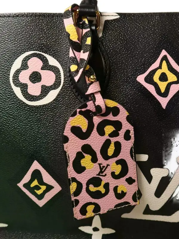 LOUIS VUITTON Monogram Giant Tote Bag