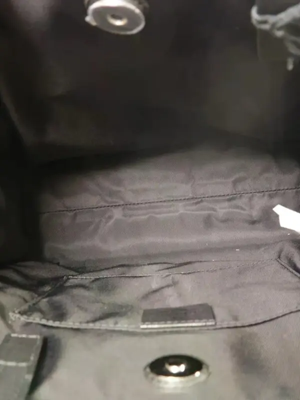 Gucci Gg Supreme Monogram Apple Tote Bag