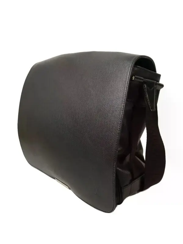 LOUIS VUITTON Taiga Viktor Tote Bag