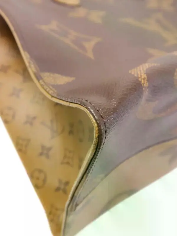 LOUIS VUITTON Monogram Giant On The Go Tote Bag
