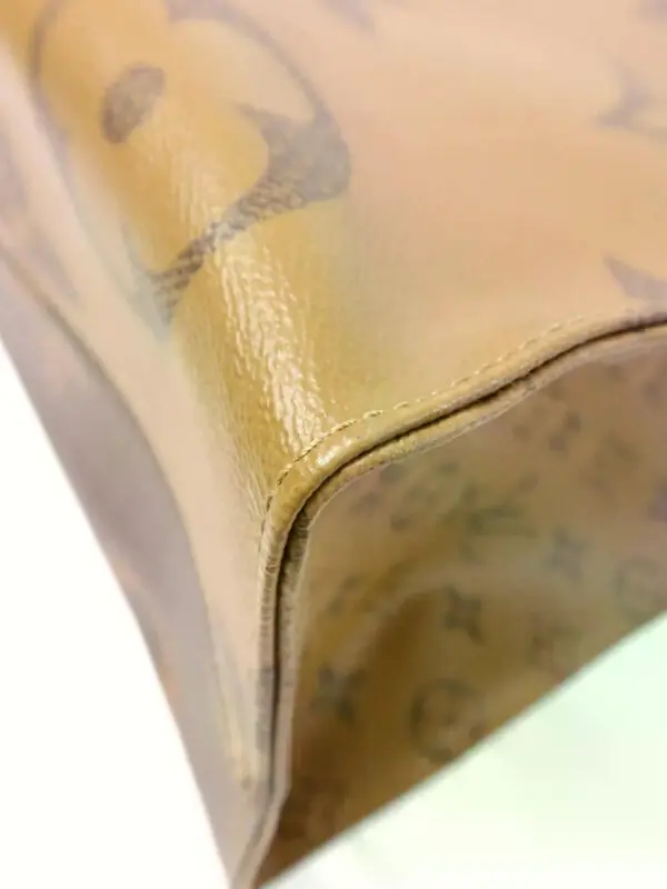 LOUIS VUITTON Monogram Giant On The Go Tote Bag