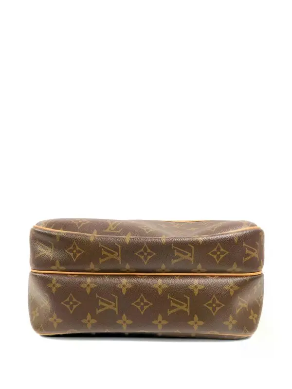 LOUIS VUITTON Monogram Reporter Pm Bag