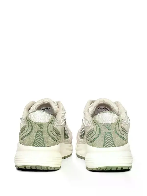 DIADORA Mythos Star Panelled Sneakers - Neutrals