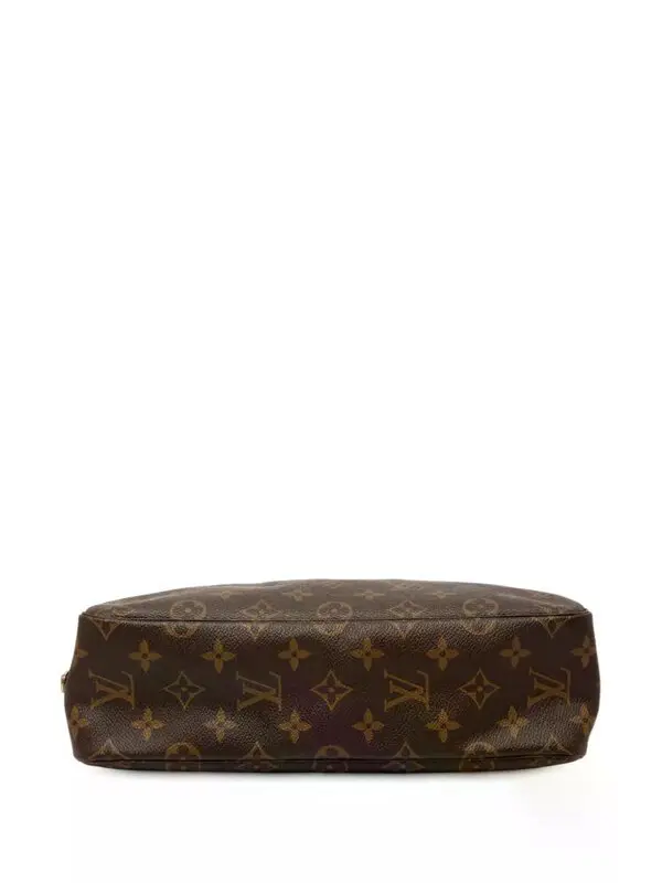 LOUIS VUITTON 1991 Monogram Trouse Toilete 28 Clutch Bag