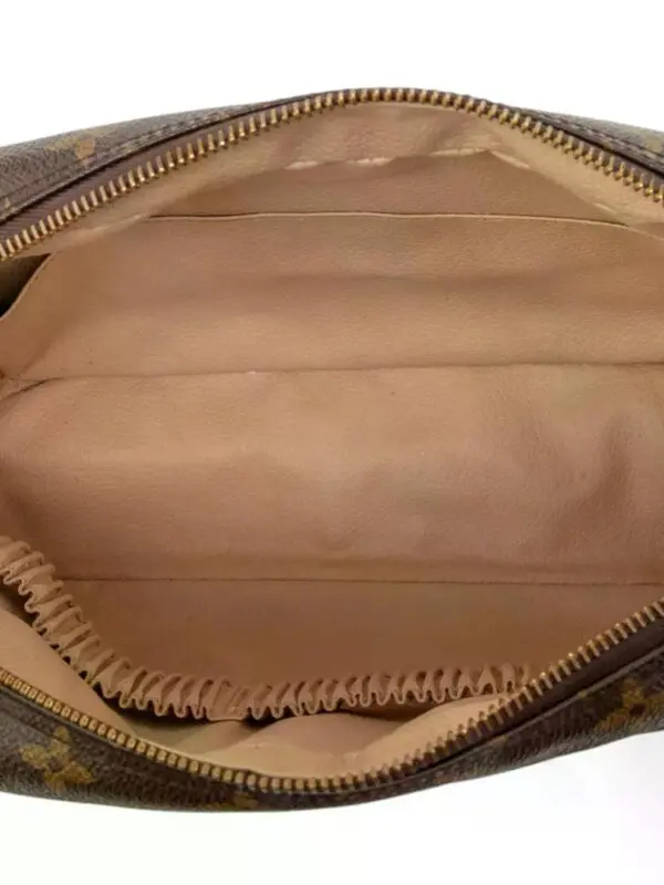 LOUIS VUITTON 1991 Monogram Trouse Toilete 28 Clutch Bag