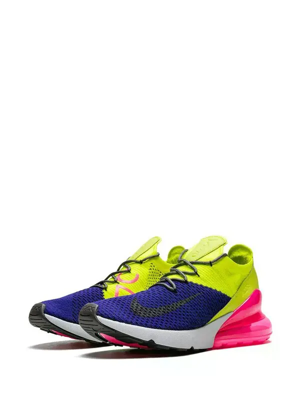 Nike Max 270 Flyknit Sneakers