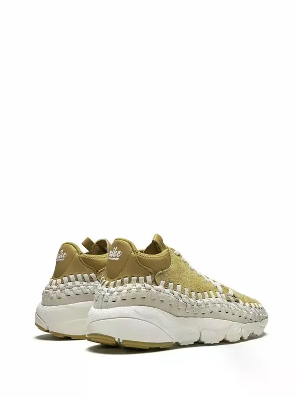 Nike Footscape Woven Chukka Flat Sneakers - Gold