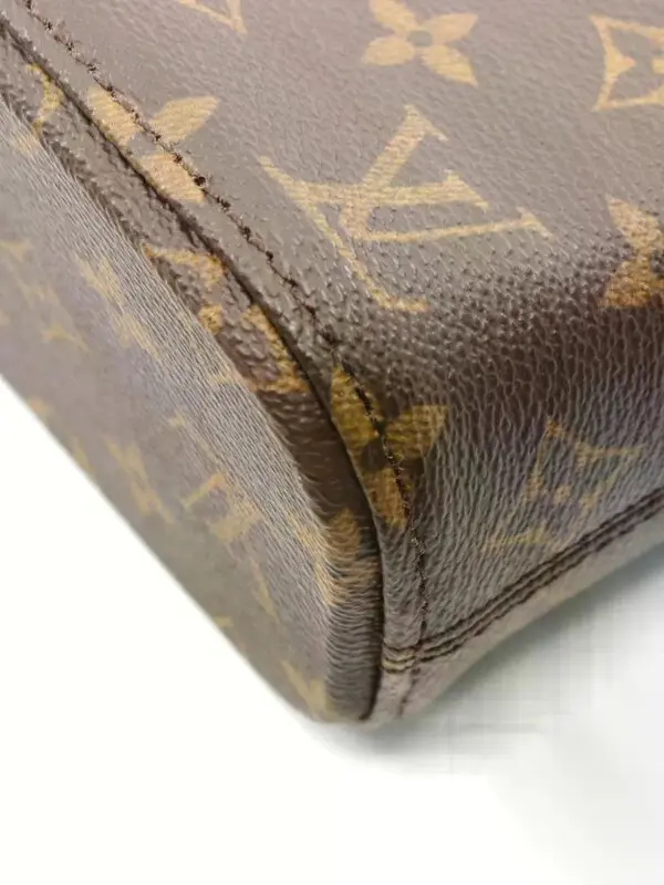 LOUIS VUITTON Vavin Monogram Tote Bag