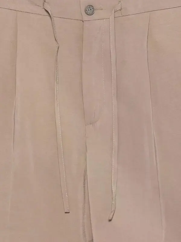 HEVO Torrelapillo Drawstring Shorts - Neutrals