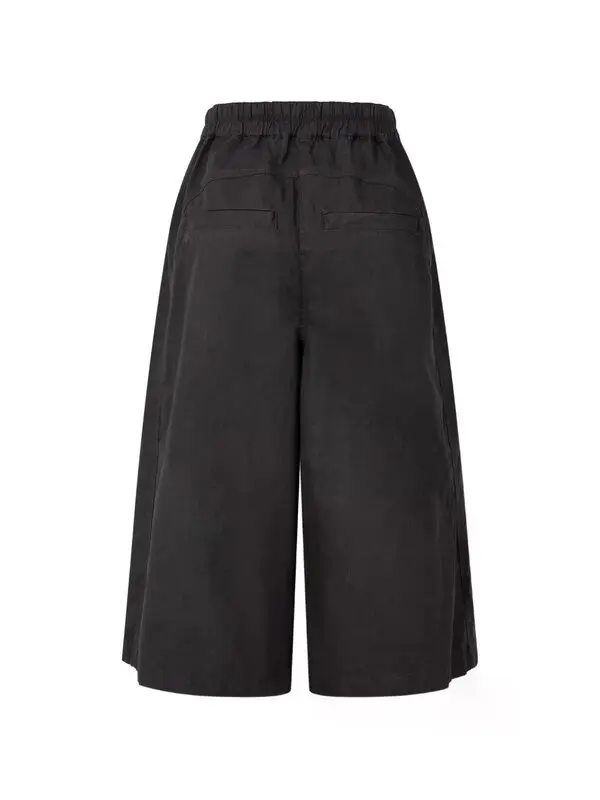 STUDIO TOMBOY Pleated Cropped Wide Leg Trousers