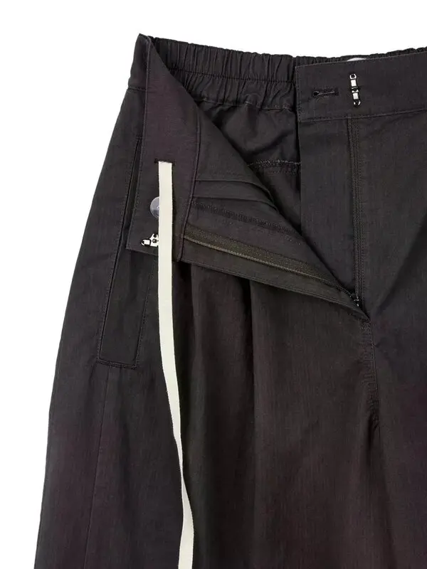 STUDIO TOMBOY Pleated Cropped Wide Leg Trousers