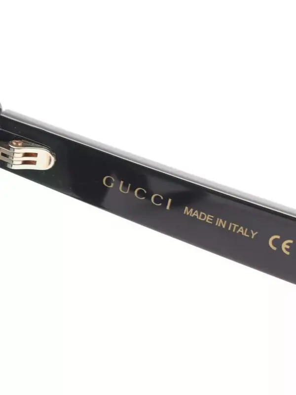 Gucci Square Sunglasses With Logo Detail