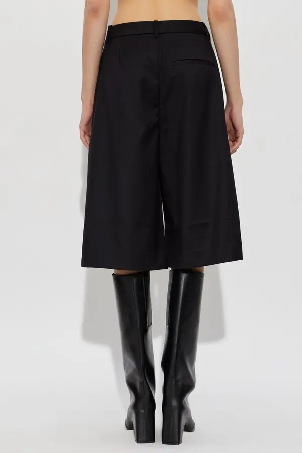 GESTUZ Gzpaula Wide Leg Bermuda Shorts