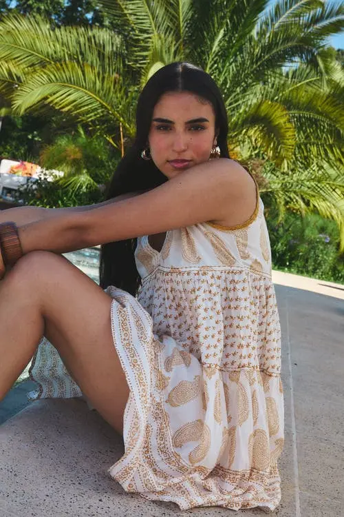 RO'S GARDEN Sofie Short Dress - Beige Indienne