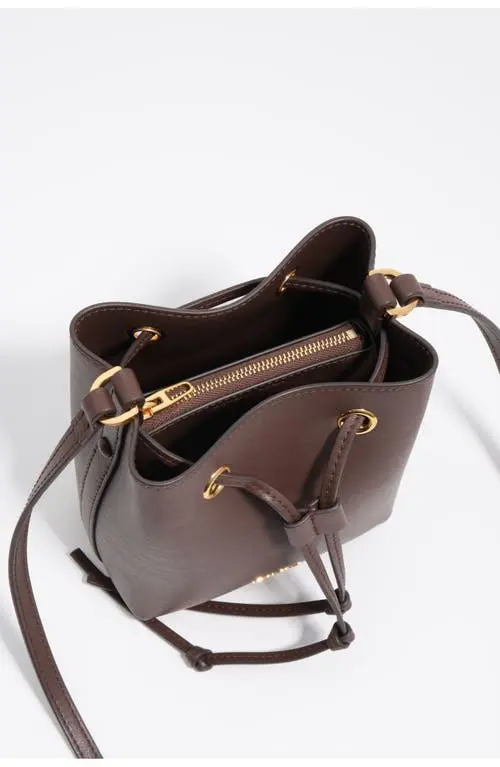 Bimba Y Lola Chihuahua Mini Bucket Bag