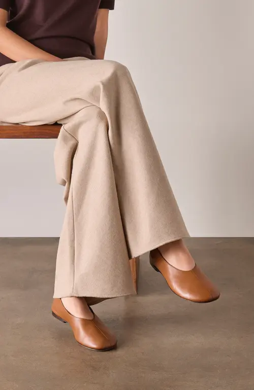 NEIL J. RODGERS Sabby Flat In Italian Nappa Leather - Cognac