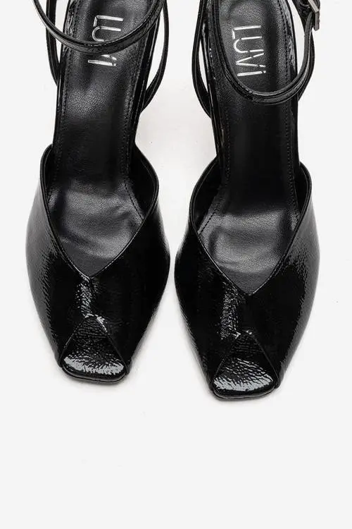 PROLOGUE SHOES Ankle Strap Stiletto Pump - Black