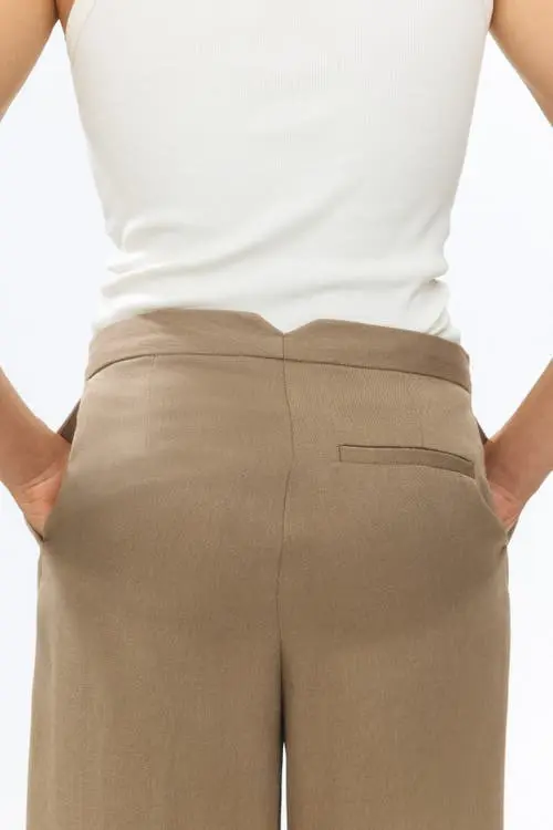 H&m Wide Leg Tailored Trousers With Button Detail - Beige