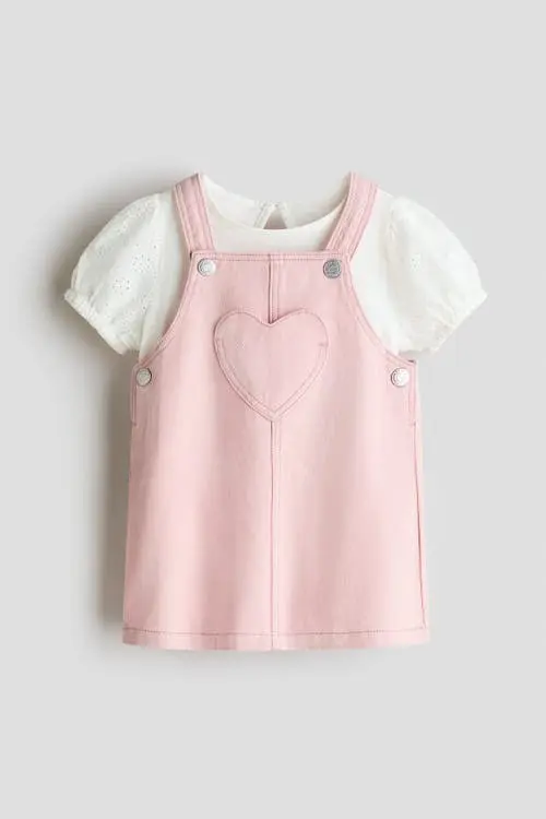 H&m Two-piece Cotton Set With Heart Pocket Dungaree Dress And Broderie Anglaise Top - Light Pink/white