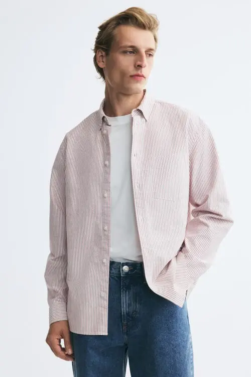 H&M Regular Fit Oxford Shirt - Red/striped