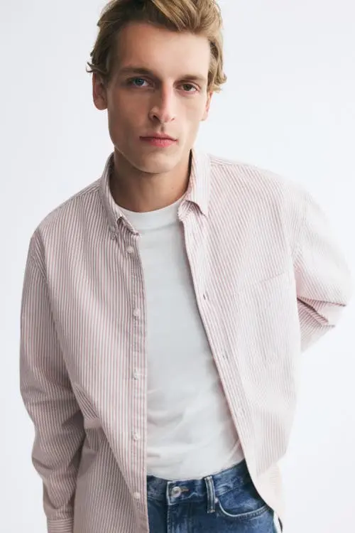 H&M Regular Fit Oxford Shirt - Red/striped
