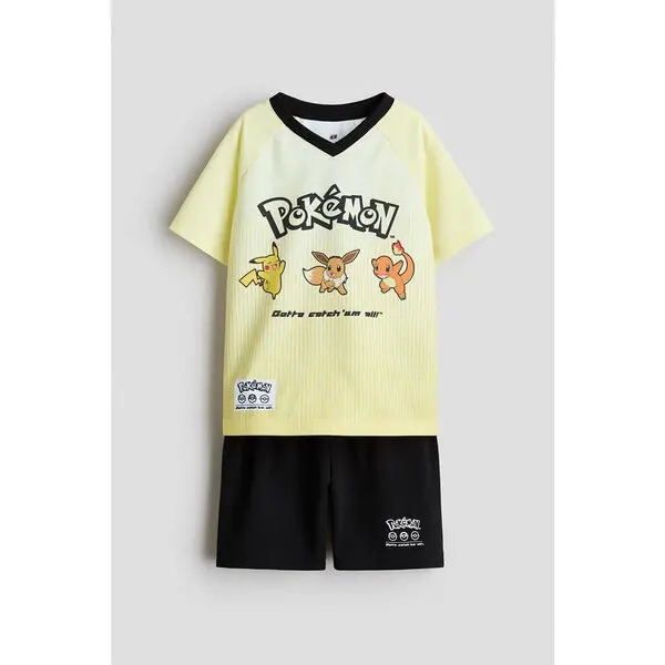 H&m Two-piece Pokémon Set With Graphic Print - Light Yellow/pokémon