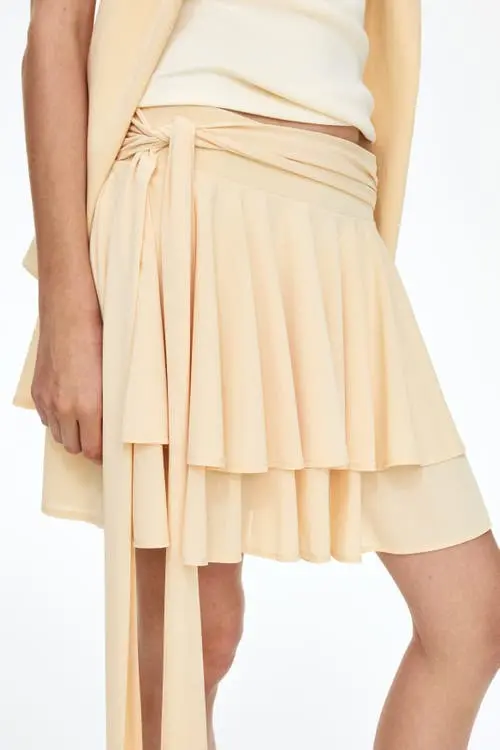 H&m Tiered Tie-belt Mini Skirt - Light Yellow