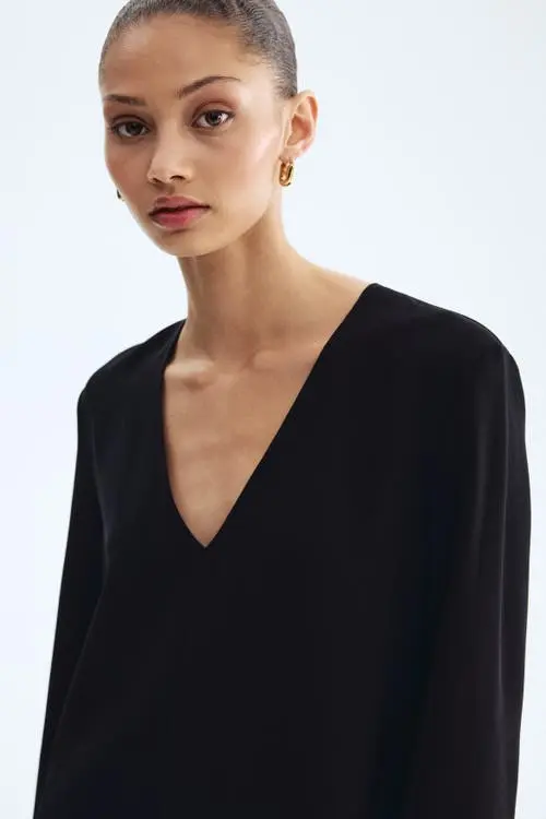 H&m Asymmetrical V-neck Long Sleeve Dress - Black