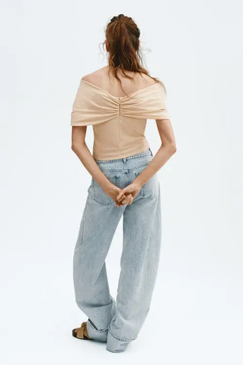 H&m Twist Detail Off-the-shoulder Top