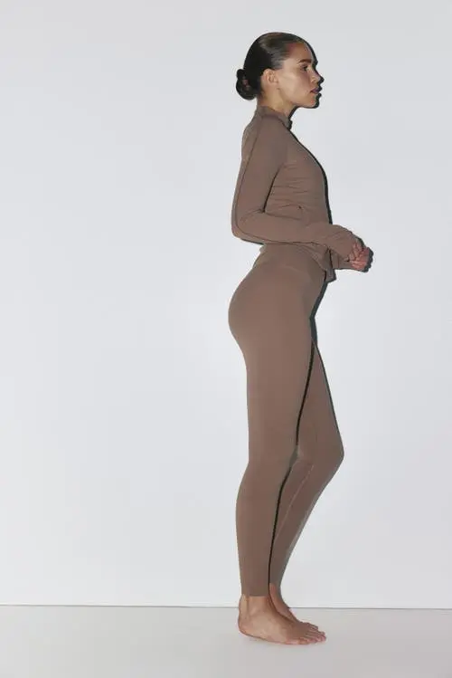 H&m Sculptmove Sports Jacket With Thumbholes